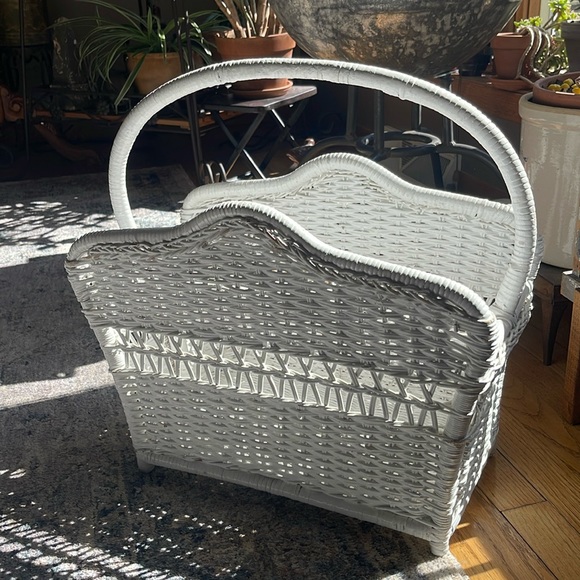 Accents | 197s Vintage White Wicker Coastal Magazine Rack | Poshmark